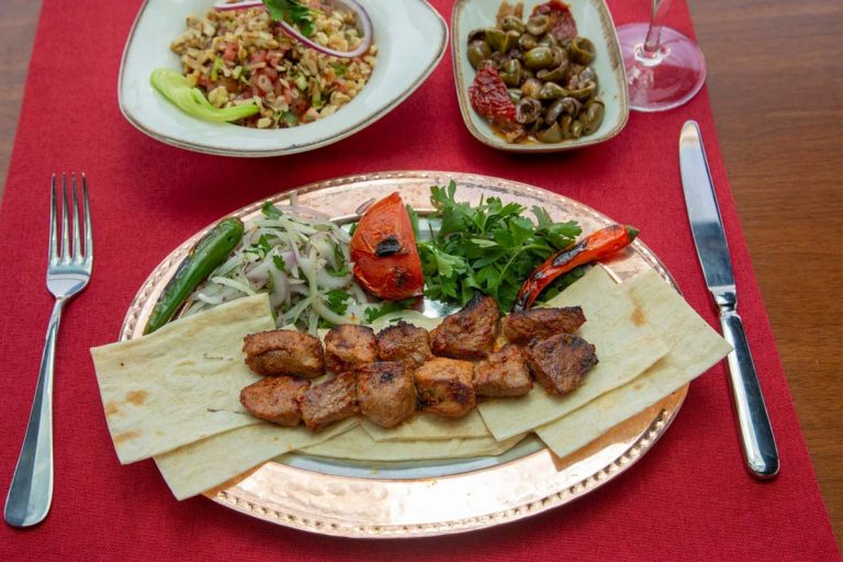 20 Best & Most Famous Turkish Kebabs (w/ Authentic Recipes)