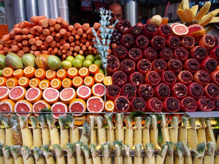 Turkish Cuisine: A Complete Guide to Turkish Food & Drinks