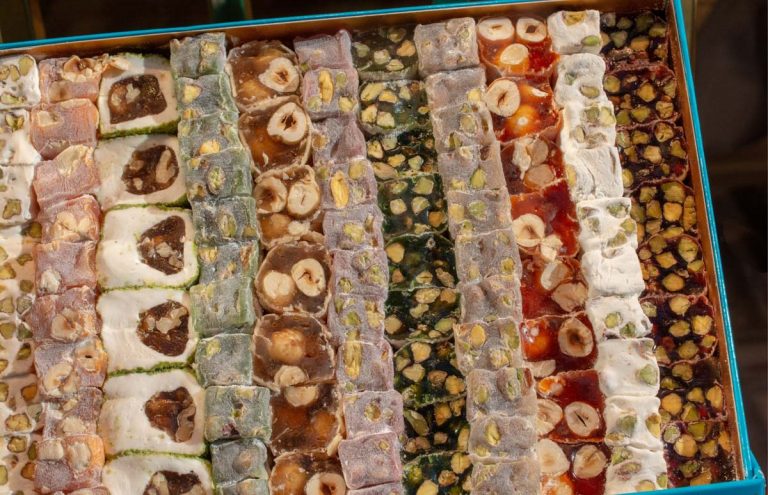 Turkish Desserts: 18 Best Sweets You Can't Say No To