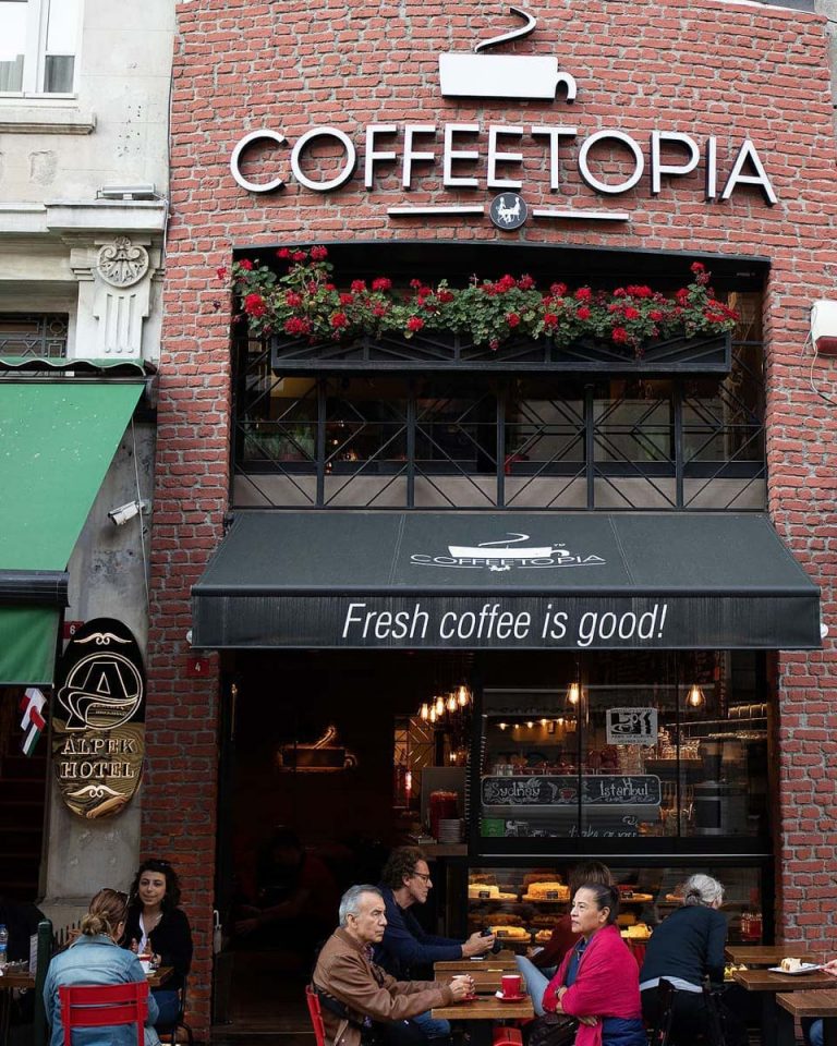 14 Best Cafés and Coffee Shops in Istanbul (2022 Updated)
