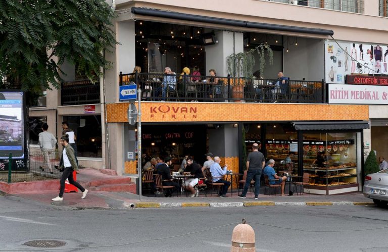 12 Best Bakeries in Istanbul For Cakes, Pastries, and Bread